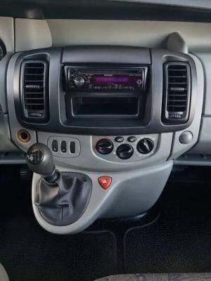 Zils Nissan Primastar 2005 Ogre, ar dzinēja tilpumu 1.90 L un nobraukumu 165 tūkst. km par 6750 €, foto 14 vietnē AUTOMOTO.COM.LV