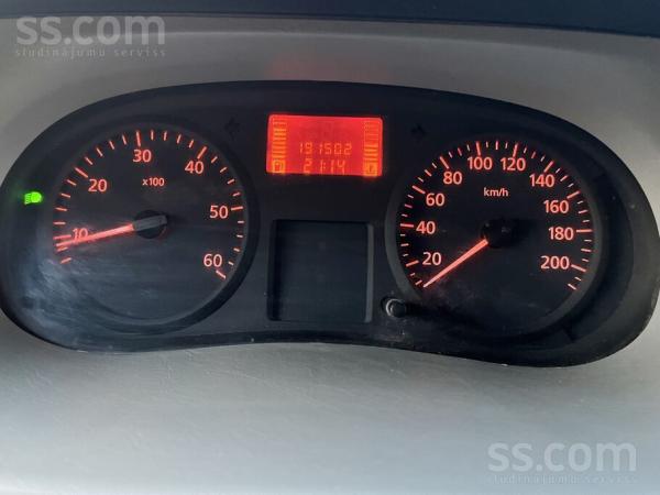 Zils Nissan Primastar 2006 Bauska, ar dzinēja tilpumu 1.90 L un nobraukumu 192 tūkst. km par 3400 €, foto 10 vietnē AUTOMOTO.COM.LV