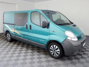 Green Nissan Primastar 2003 in Tallinn, with an engine capacity of 1.90 L and mileage of 328 thousand km for 2299 €, photo 10 on AUTOMOTO.COM.LV