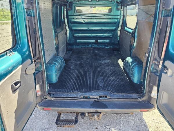 Zaļš Nissan Primastar 2004 Rīga, ar dzinēja tilpumu 1.90 L un nobraukumu 257 tūkst. km par 3350 €, foto 5 vietnē AUTOMOTO.COM.LV