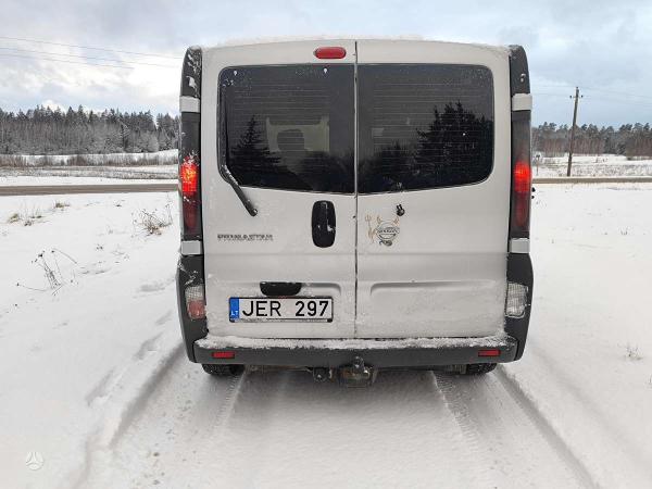 Pelēks Nissan Primastar 2005 Druskininkai, ar dzinēja tilpumu 2.50 L un nobraukumu 432 tūkst. km par 2199 €, foto 4 vietnē AUTOMOTO.COM.LV