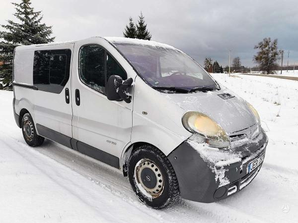 Pelēks Nissan Primastar 2005 Druskininkai, ar dzinēja tilpumu 2.50 L un nobraukumu 432 tūkst. km par 2199 €, foto 7 vietnē AUTOMOTO.COM.LV