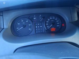 Pelēks Nissan Primastar 2006 Jonava, ar dzinēja tilpumu 1.87 L un nobraukumu 240 tūkst. km par 1600 €, foto 8 vietnē AUTOMOTO.COM.LV