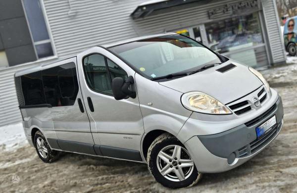 Grey Nissan Primastar 2011 in Klaipeda, with an engine capacity of 2.50 L and mileage of 230 thousand km for 7950 €, photo 3 on AUTOMOTO.COM.LV