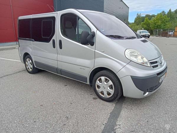 Grey Nissan Primastar 2012 in Kaunas, with an engine capacity of 2.00 L and mileage of 237 thousand km for 7300 €, photo 2 on AUTOMOTO.COM.LV