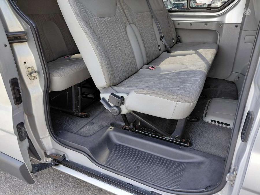 Grey Nissan Primastar 2013 in Klaipeda, with an engine capacity of 2.00 L and mileage of 305 thousand km for 8500 €, photo 16 on AUTOMOTO.COM.LV