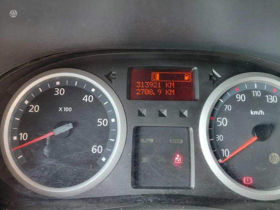 Grey Nissan Primastar 2013 in Klaipeda, with an engine capacity of 2.00 L and mileage of 305 thousand km for 8500 €, photo 24 on AUTOMOTO.COM.LV