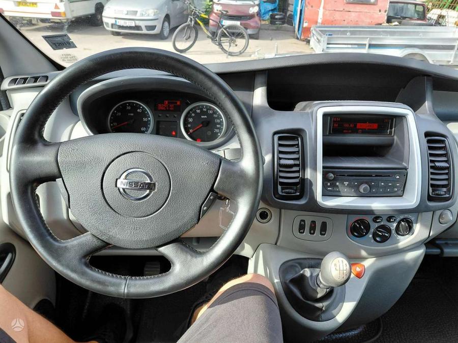Grey Nissan Primastar 2013 in Klaipeda, with an engine capacity of 2.00 L and mileage of 305 thousand km for 8500 €, photo 26 on AUTOMOTO.COM.LV