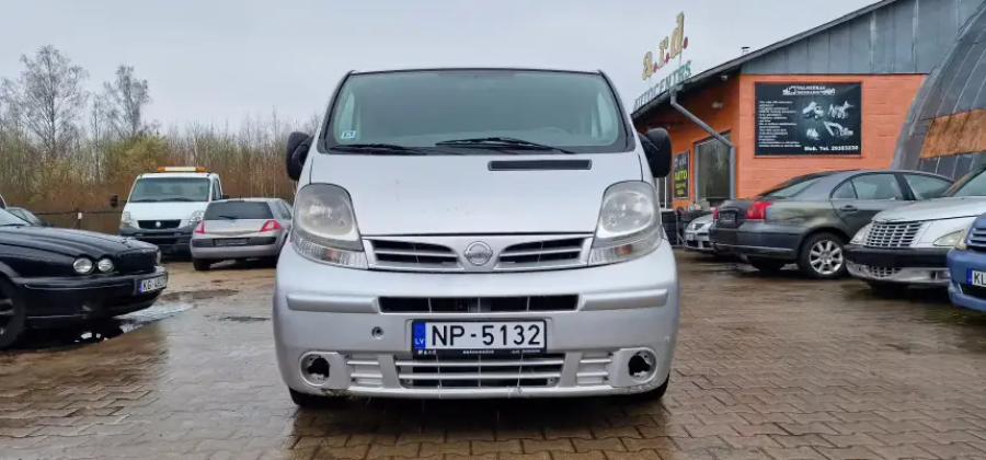 Pelēks Nissan Primastar 2006 Valmiera, ar dzinēja tilpumu 1.90 L un nobraukumu 576 tūkst. km par 3200 €, foto 9 vietnē AUTOMOTO.COM.LV