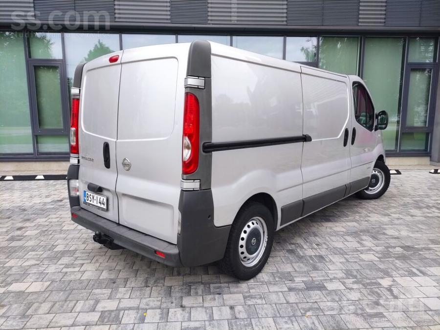 Pelēks Nissan Primastar 2007 Rīga, ar dzinēja tilpumu 2.00 L un nobraukumu 400 tūkst. km par 3950 €, foto 5 vietnē AUTOMOTO.COM.LV