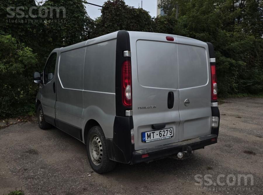 Pelēks Nissan Primastar 2010 Jelgava, ar dzinēja tilpumu 2.00 L un nobraukumu 0 tūkst. km par 3490 €, foto 3 vietnē AUTOMOTO.COM.LV