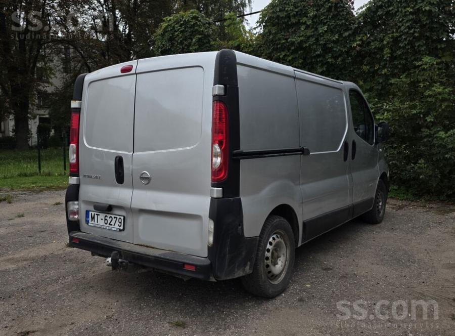 Pelēks Nissan Primastar 2010 Jelgava, ar dzinēja tilpumu 2.00 L un nobraukumu 0 tūkst. km par 3490 €, foto 4 vietnē AUTOMOTO.COM.LV