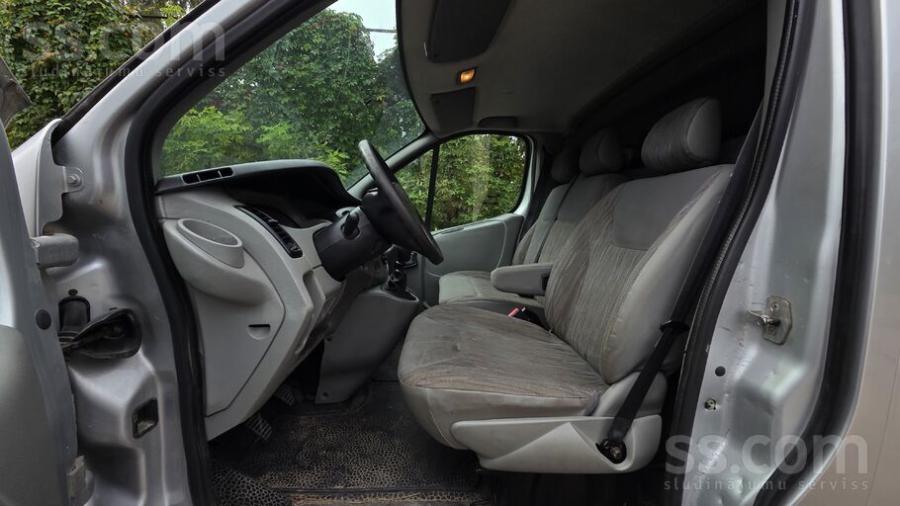 Pelēks Nissan Primastar 2010 Jelgava, ar dzinēja tilpumu 2.00 L un nobraukumu 0 tūkst. km par 3490 €, foto 10 vietnē AUTOMOTO.COM.LV