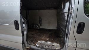 Pelēks Nissan Primastar 2010 Jelgava, ar dzinēja tilpumu 2.00 L un nobraukumu 0 tūkst. km par 3490 €, foto 12 vietnē AUTOMOTO.COM.LV