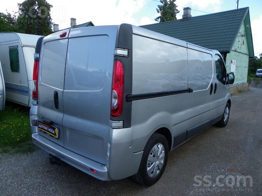 Pelēks Nissan Primastar 2014 Valka, ar dzinēja tilpumu 2.00 L un nobraukumu 236 tūkst. km par 5999 €, foto 6 vietnē AUTOMOTO.COM.LV
