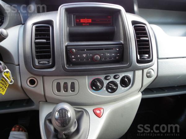 Grey Nissan Primastar 2014 in Valka, with an engine capacity of 2.00 L and mileage of 236 thousand km for 5999 €, photo 10 on AUTOMOTO.COM.LV