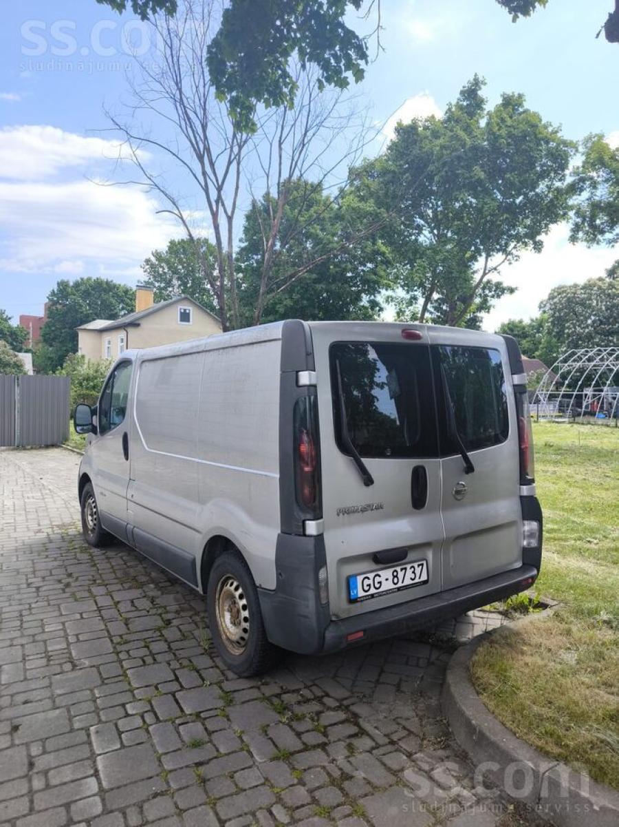 Grey Nissan Primastar 2006 in Riga, with an engine capacity of 1.90 L and mileage of 256 thousand km for 2800 €, photo 5 on AUTOMOTO.COM.LV