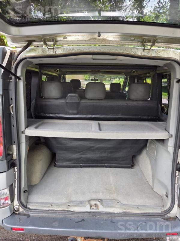 Pelēks Nissan Primastar 2006 Rīga, ar dzinēja tilpumu 1.90 L un nobraukumu 273 tūkst. km par 5732 €, foto 4 vietnē AUTOMOTO.COM.LV