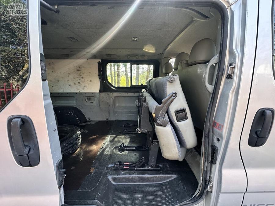 Pelēks Nissan Primastar 2005 Viļņa, ar dzinēja tilpumu 2.50 L un nobraukumu 339 tūkst. km par 2950 €, foto 10 vietnē AUTOMOTO.COM.LV