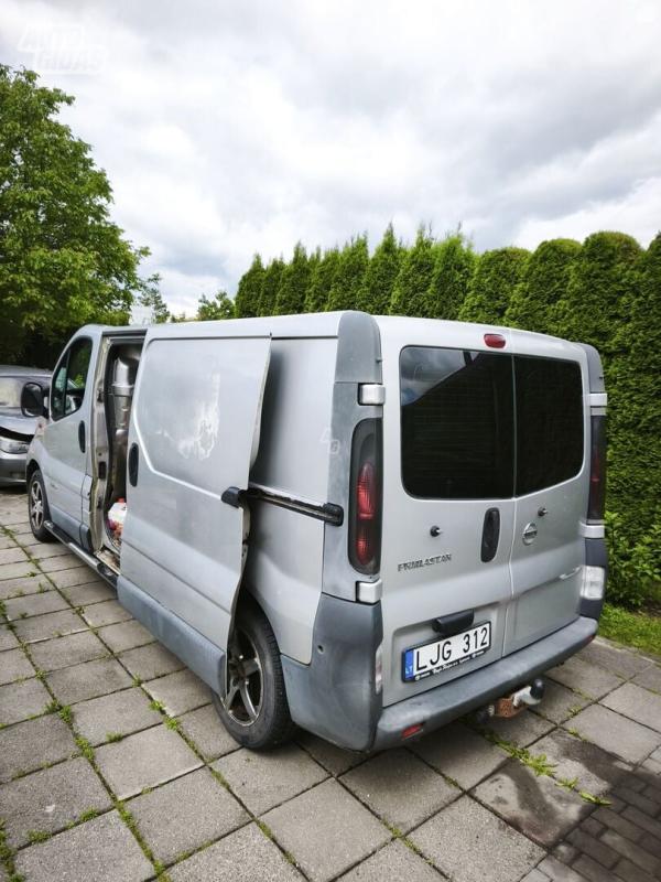 Pelēks Nissan Primastar 2006 Kauņa, ar dzinēja tilpumu 2.50 L un nobraukumu 320 tūkst. km par 1600 €, foto 4 vietnē AUTOMOTO.COM.LV
