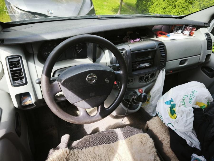 Pelēks Nissan Primastar 2006 Kauņa, ar dzinēja tilpumu 2.50 L un nobraukumu 320 tūkst. km par 1600 €, foto 7 vietnē AUTOMOTO.COM.LV
