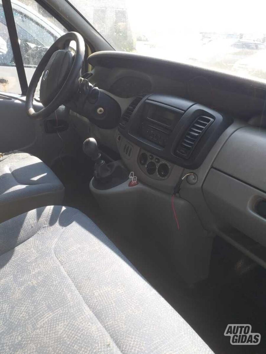 Nissan Primastar 2004 in Alytus, with an engine capacity of 1.90 L and mileage of 270 thousand km for 1250 €, photo 6 on AUTOMOTO.COM.LV