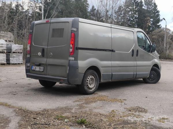 Nissan Primastar 2007 in Riga, with an engine capacity of 2.00 L and mileage of 330 thousand km for 3750 €, photo 4 on AUTOMOTO.COM.LV