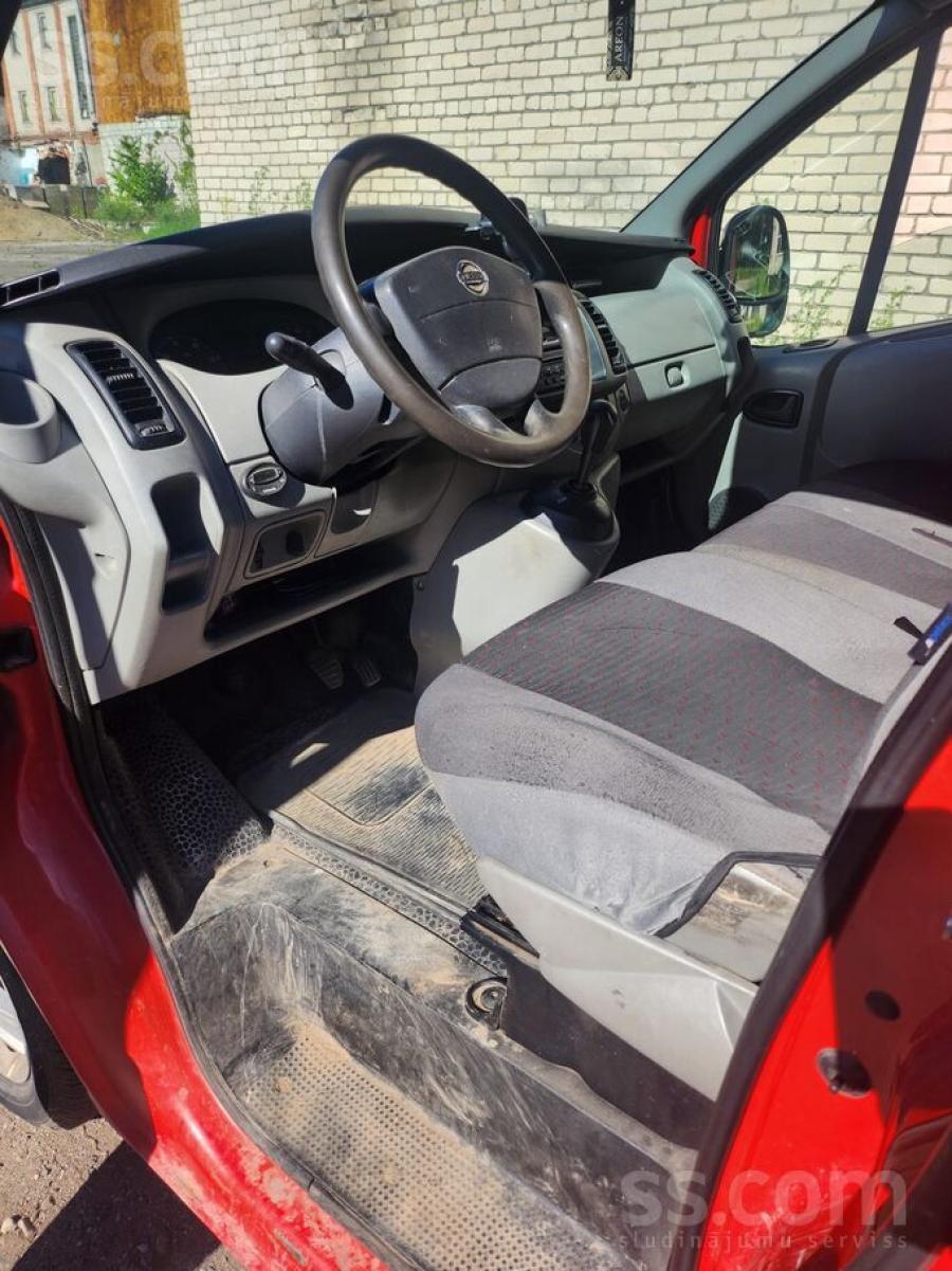 Red Nissan Primastar 2009 in Gulbene, with an engine capacity of 2.00 L and mileage of 405 thousand km for 1900 €, photo 4 on AUTOMOTO.COM.LV