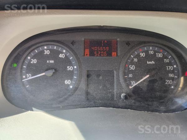 Red Nissan Primastar 2009 in Gulbene, with an engine capacity of 2.00 L and mileage of 405 thousand km for 1900 €, photo 5 on AUTOMOTO.COM.LV