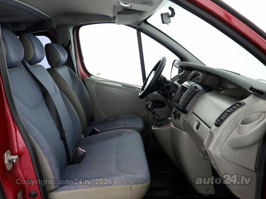 Красный Ниссан Примастар 2006 в Таллин, объемом двигателя 1.90 л и пробегом 417 тыс. км за 2299 €, фото 7 на AUTOMOTO.COM.LV