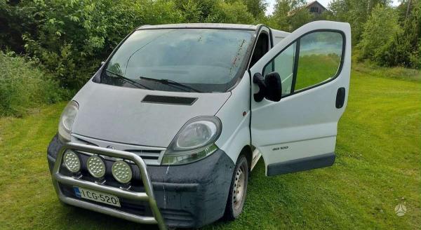Balts Nissan Primastar 2003 Kauņa, ar dzinēja tilpumu 1.87 L un nobraukumu 345 tūkst. km par 1650 €, foto 1 vietnē AUTOMOTO.COM.LV