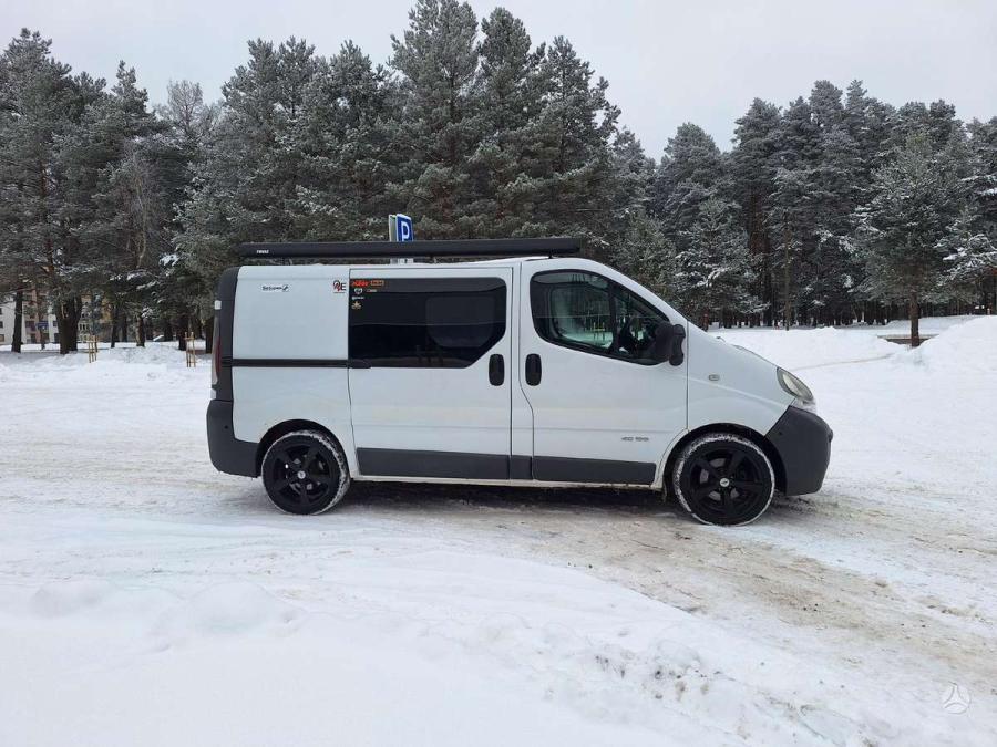 White Nissan Primastar 2005 in Utena, with an engine capacity of 1.90 L and mileage of 310 thousand km for 3950 €, photo 4 on AUTOMOTO.COM.LV