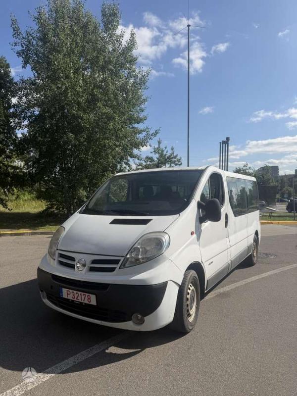 Balts Nissan Primastar 2009 Viļņa, ar dzinēja tilpumu 2.00 L un nobraukumu 380 tūkst. km par 2740 €, foto 3 vietnē AUTOMOTO.COM.LV