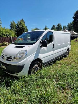 White Nissan Primastar 2013 in Daugavpils, with an engine capacity of 2.00 L and mileage of 278 thousand km for 4300 €, photo 3 on AUTOMOTO.COM.LV