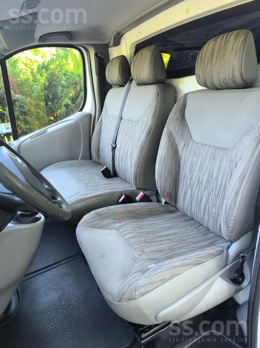 Balts Nissan Primastar 2007 Valmiera, ar dzinēja tilpumu 2.50 L un nobraukumu 427 tūkst. km par 2950 €, foto 14 vietnē AUTOMOTO.COM.LV
