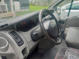White Nissan Primastar 2008 in Jelgava, with an engine capacity of 2.00 L and mileage of 264 thousand km for 3500 €, photo 5 on AUTOMOTO.COM.LV
