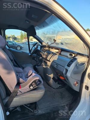 Balts Nissan Primastar 2009 Ogre, ar dzinēja tilpumu 2.00 L un nobraukumu 342 tūkst. km par 3800 €, foto 5 vietnē AUTOMOTO.COM.LV