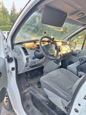 Balts Nissan Primastar 2009 Ogre, ar dzinēja tilpumu 2.00 L un nobraukumu 342 tūkst. km par 3800 €, foto 7 vietnē AUTOMOTO.COM.LV