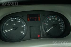 Balts Nissan Primastar 2010 Jelgava, ar dzinēja tilpumu 2.00 L un nobraukumu 278 tūkst. km par 4500 €, foto 12 vietnē AUTOMOTO.COM.LV