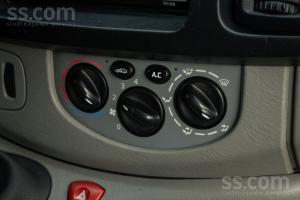 Balts Nissan Primastar 2010 Jelgava, ar dzinēja tilpumu 2.00 L un nobraukumu 278 tūkst. km par 4500 €, foto 15 vietnē AUTOMOTO.COM.LV