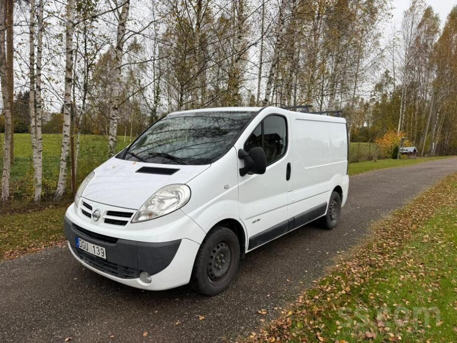 White Nissan Primastar 2011 in Riga, with an engine capacity of 2.00 L and mileage of 0 thousand km for 4300 €, photo 1 on AUTOMOTO.COM.LV
