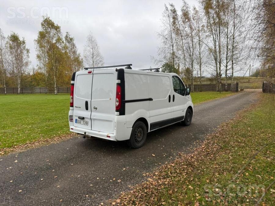 White Nissan Primastar 2011 in Riga, with an engine capacity of 2.00 L and mileage of 0 thousand km for 4300 €, photo 5 on AUTOMOTO.COM.LV