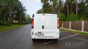 White Nissan Primastar 2012 in Riga, with an engine capacity of 2.00 L and mileage of 279 thousand km for 5189 €, photo 3 on AUTOMOTO.COM.LV