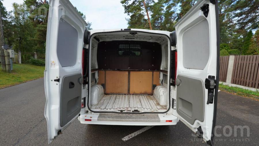 White Nissan Primastar 2012 in Riga, with an engine capacity of 2.00 L and mileage of 279 thousand km for 5189 €, photo 14 on AUTOMOTO.COM.LV