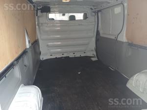 Balts Nissan Primastar 2013 Valmiera, ar dzinēja tilpumu 2.00 L un nobraukumu 354 tūkst. km par 6390 €, foto 9 vietnē AUTOMOTO.COM.LV
