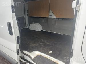 Balts Nissan Primastar 2013 Valmiera, ar dzinēja tilpumu 2.00 L un nobraukumu 354 tūkst. km par 6390 €, foto 11 vietnē AUTOMOTO.COM.LV