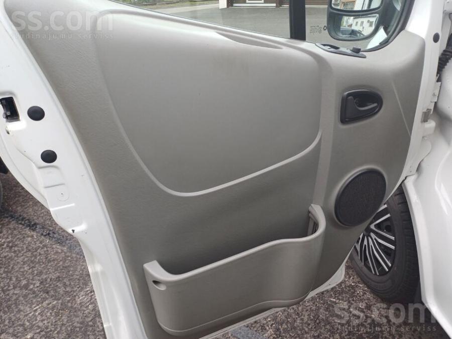 Balts Nissan Primastar 2013 Valmiera, ar dzinēja tilpumu 2.00 L un nobraukumu 354 tūkst. km par 6390 €, foto 14 vietnē AUTOMOTO.COM.LV