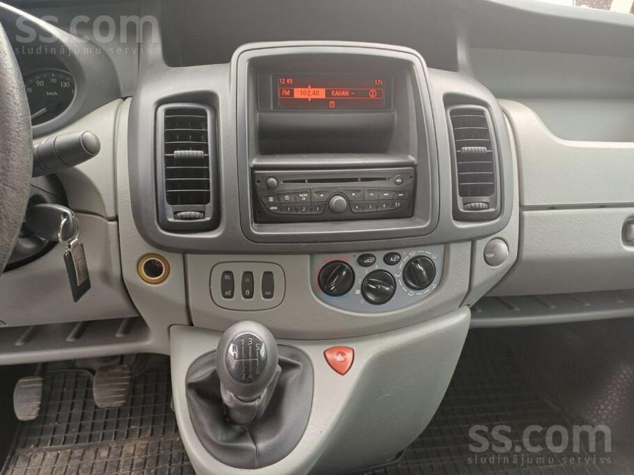 Balts Nissan Primastar 2013 Valmiera, ar dzinēja tilpumu 2.00 L un nobraukumu 354 tūkst. km par 6390 €, foto 16 vietnē AUTOMOTO.COM.LV