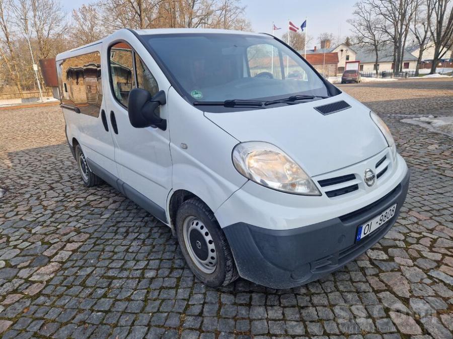White Nissan Primastar 2013 in Jekabpils, with an engine capacity of 2.00 L and mileage of 278 thousand km for 6950 €, photo 3 on AUTOMOTO.COM.LV