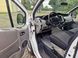 White Nissan Primastar 2013 in Jekabpils, with an engine capacity of 2.00 L and mileage of 278 thousand km for 6950 €, photo 8 on AUTOMOTO.COM.LV